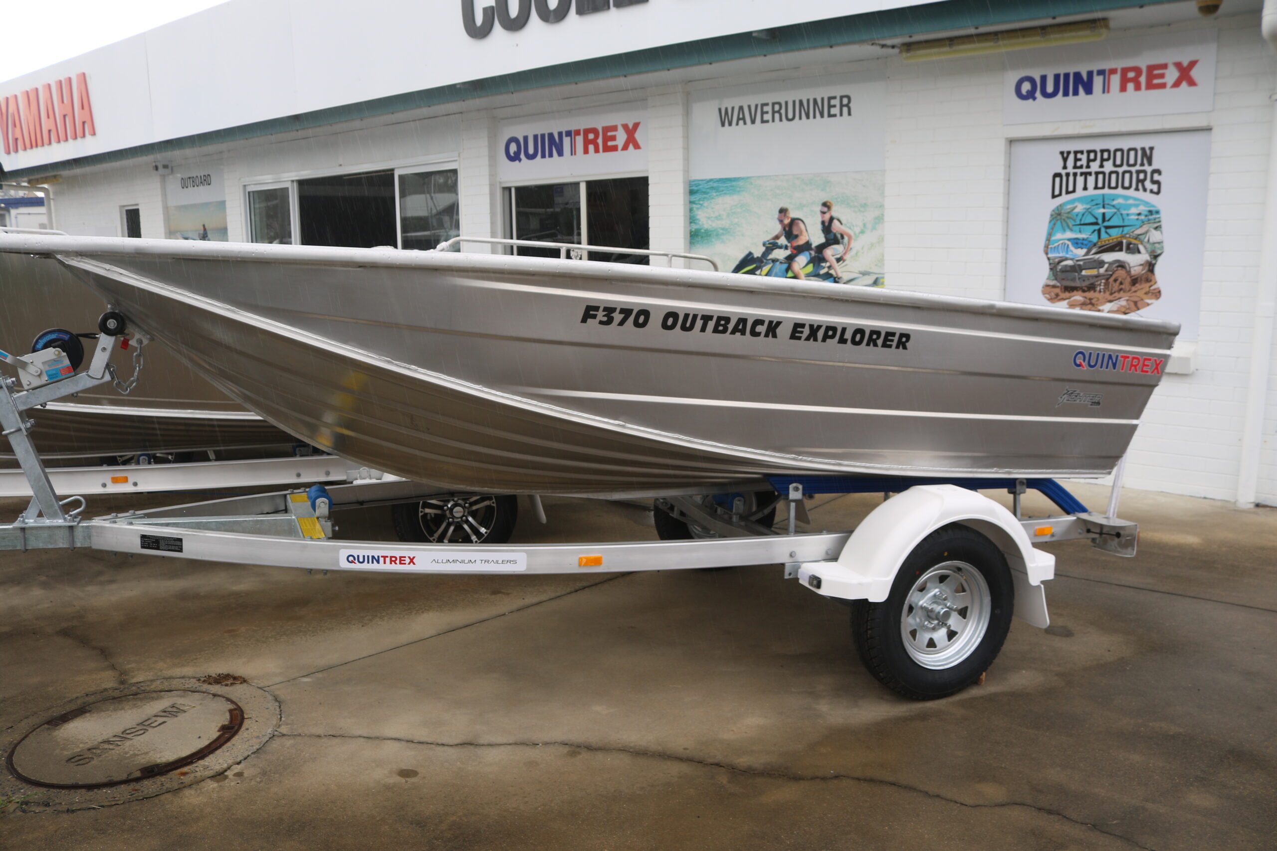 F370 Outback Explorer - Cooee Bay Marine